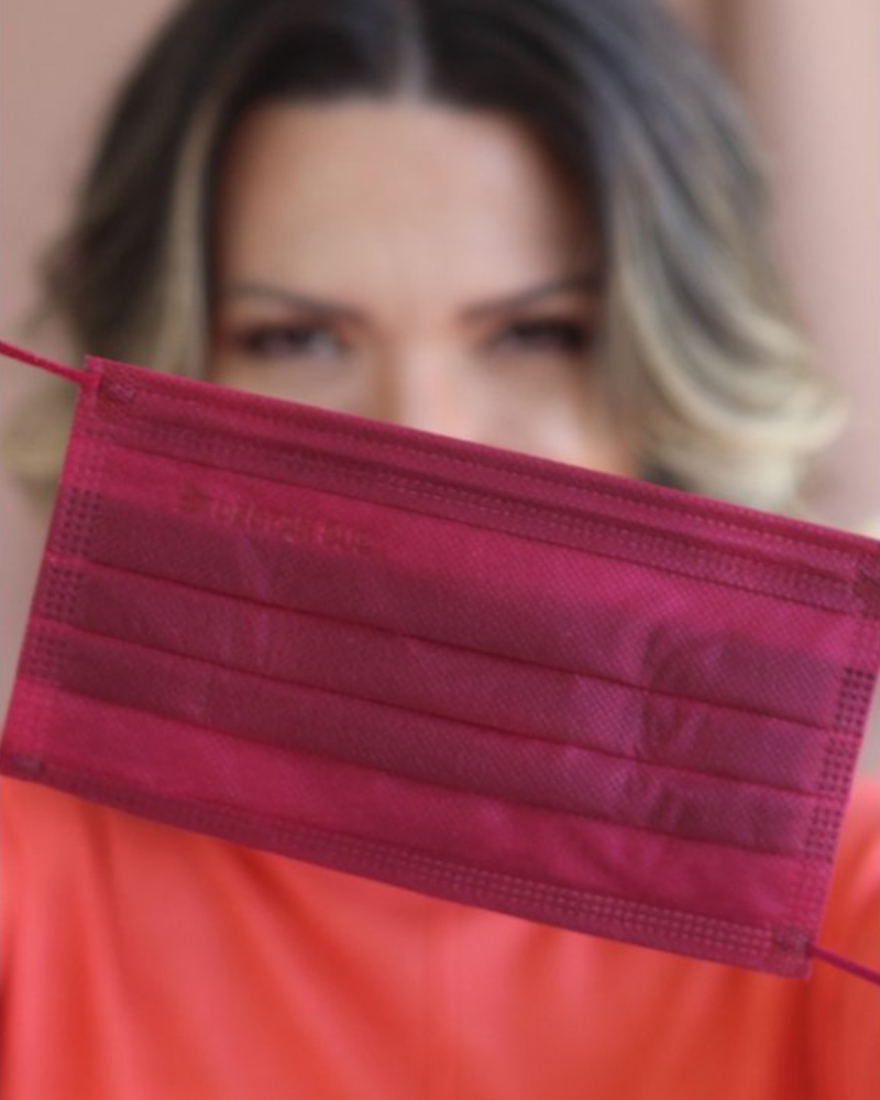 Máscara descartável tripla marsala com elástico marsala - Rosana Furman Andreatta - Especial Enf ...