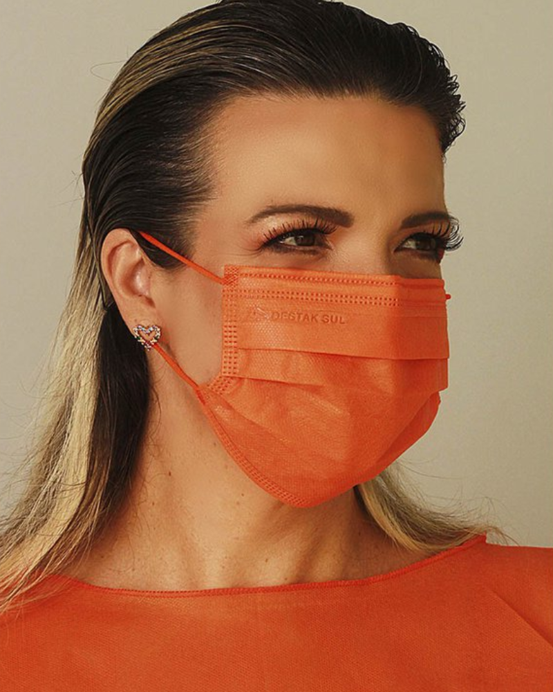 Máscara descartável tripla laranja com elástico laranja - Rosana Furman Andreatta - Especial Enf ...
